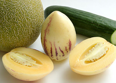 Fruit that tastes like a cross between melon and cucumber