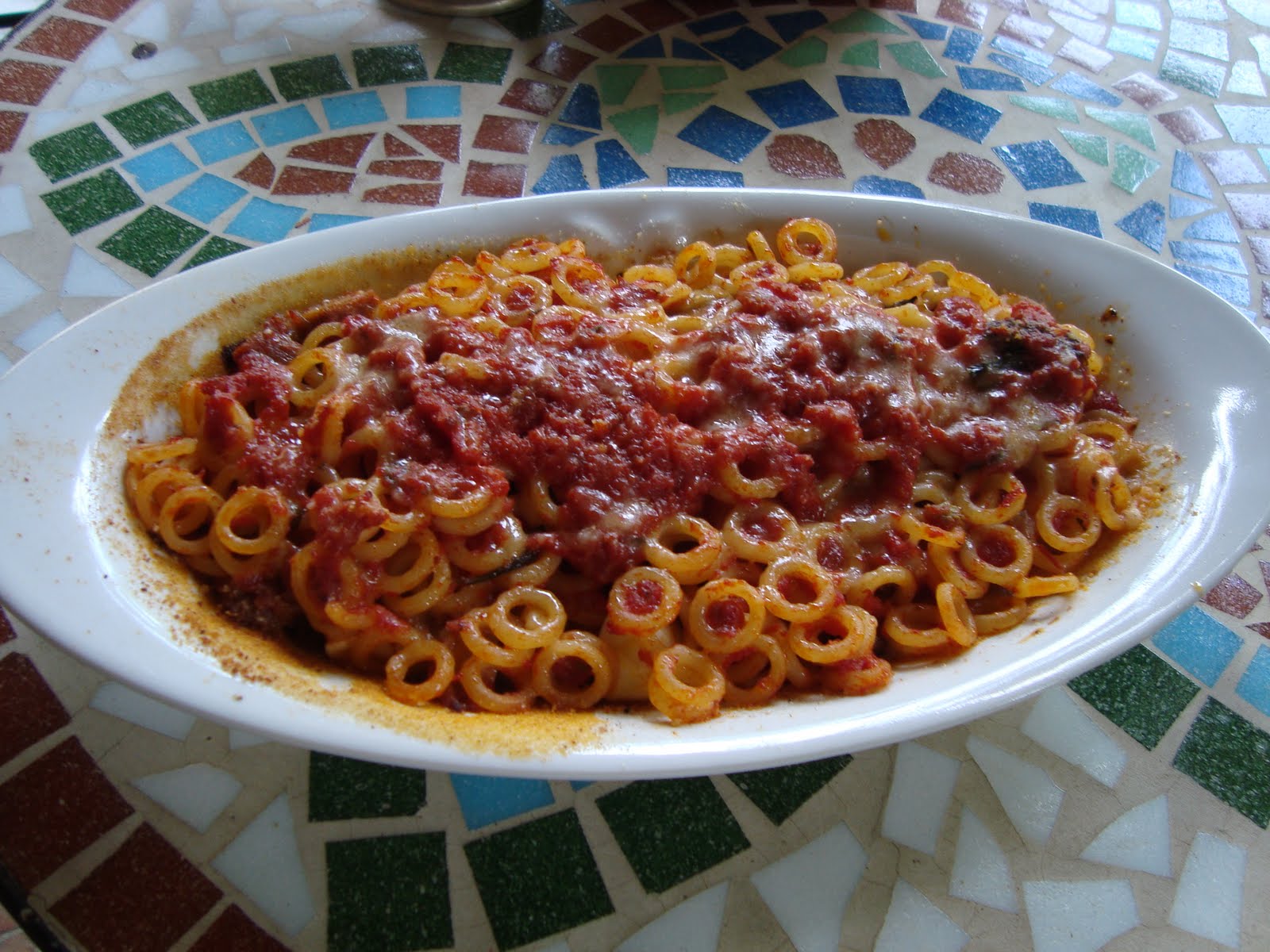 Anellini alla Siciliana a modo di mamma da cenerentola in cucina su ...