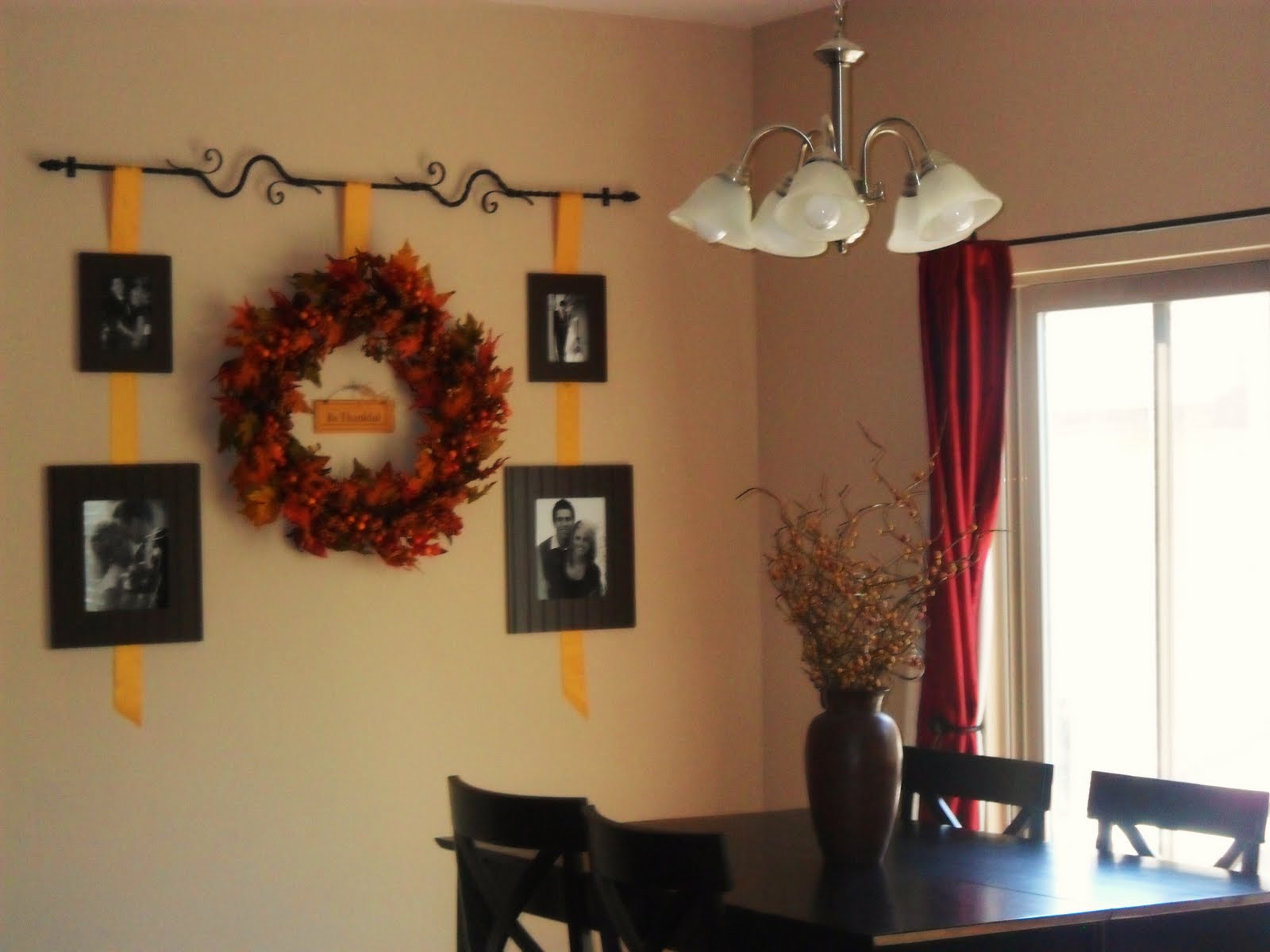 Fall Wall Decor Idea | Remodelaholic