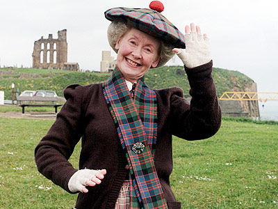 Classic British Telly from the 80's: Supergran saves the day!