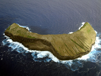 Imua '72 Blog Site: it's called Kaula Rock