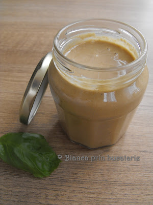 Bianca prin bucatarie: Tahini - pasta de susan