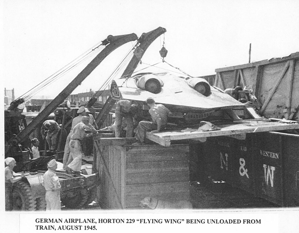 NAZI JERMAN: Horten IX (Horten Ho 229/Gotha Go 229). Pesawat Terbang ...