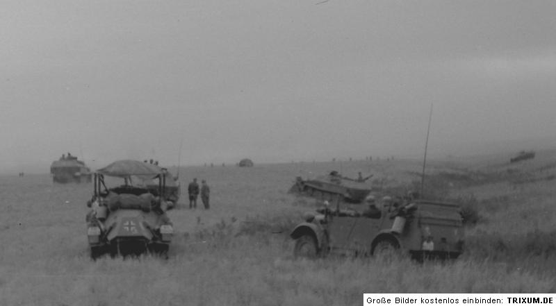 NAZI JERMAN: Album Foto 14. Panzer Division Dalam Ofensif Tahun 1942