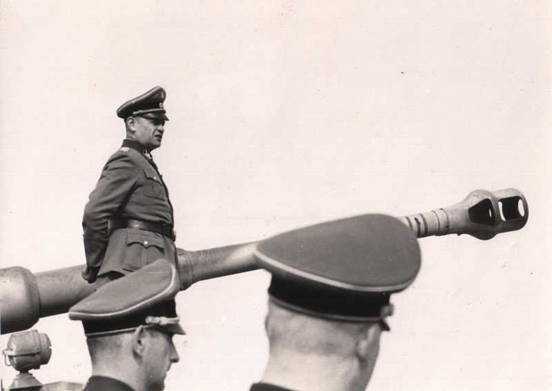 NAZI JERMAN: Album Foto Walter Krüger, Jenderal Waffen-SS