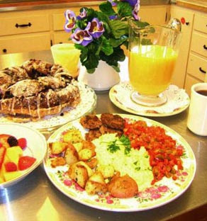 International___Day: May 14 - International Breakfast for Dinner Day