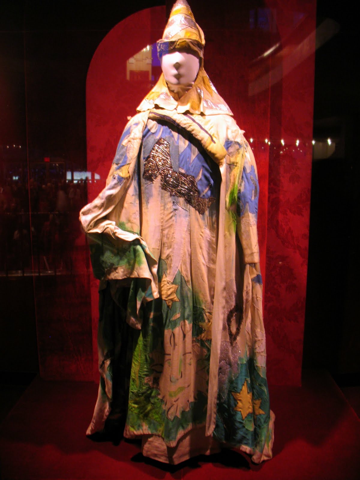 Mille Fiori Favoriti: James Valenti Makes His Debut in La Traviata at ...