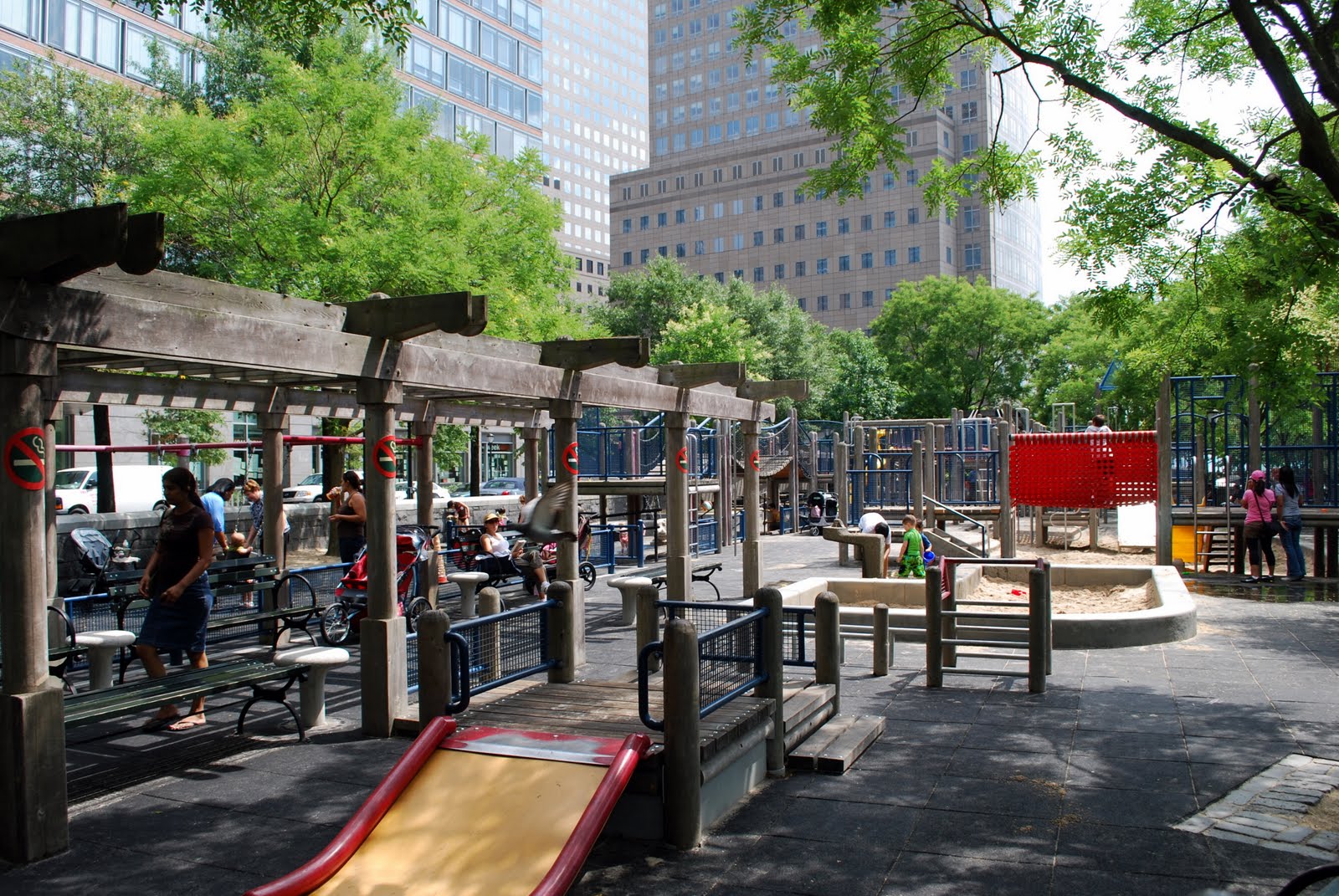 Mille Fiori Favoriti: Rockefeller Park & The Real World