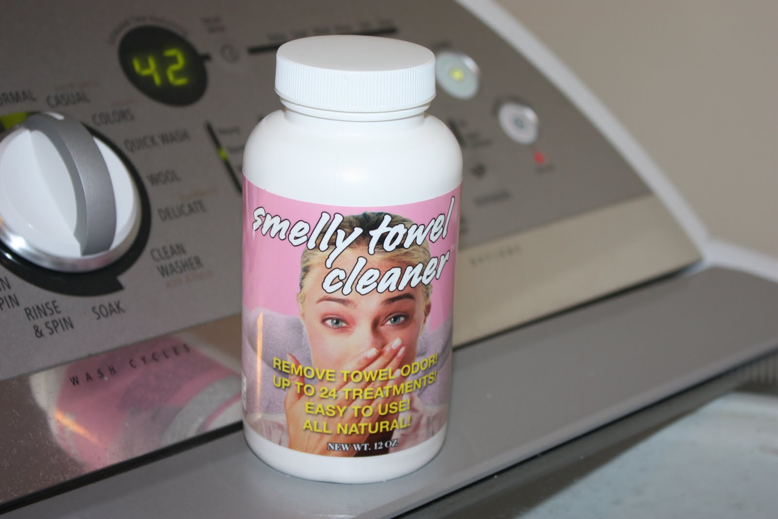 Goodie Goodie Gumdrops: Review and Giveaway: Smelly Towel Cleaner