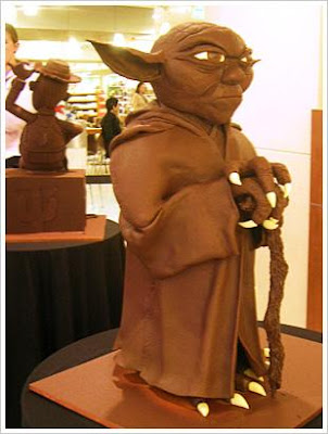 Amazing Facts: Attractive Chocolate Sculptures