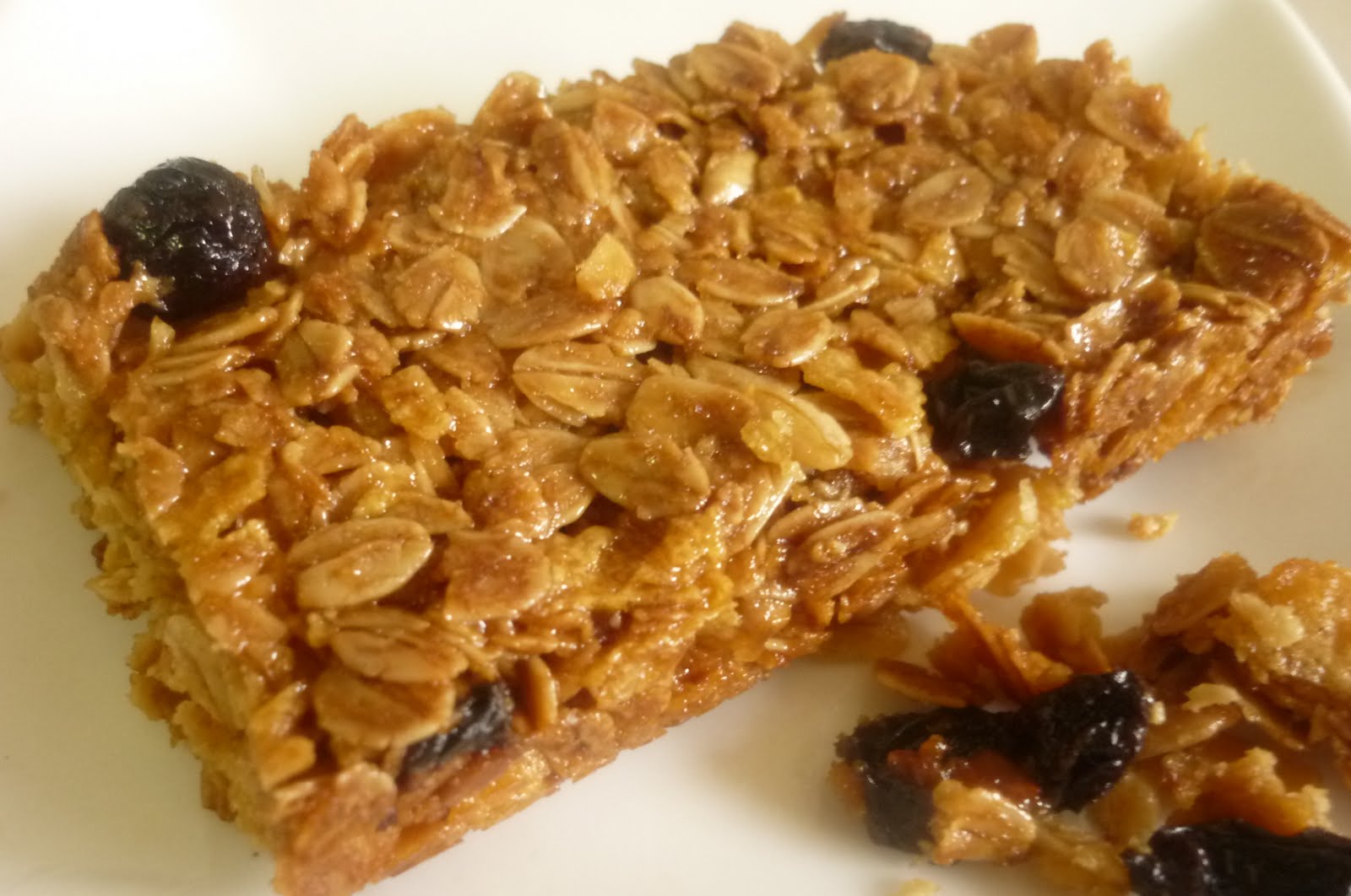 kitchen flavours: Crunchy Oat Flapjacks and Award