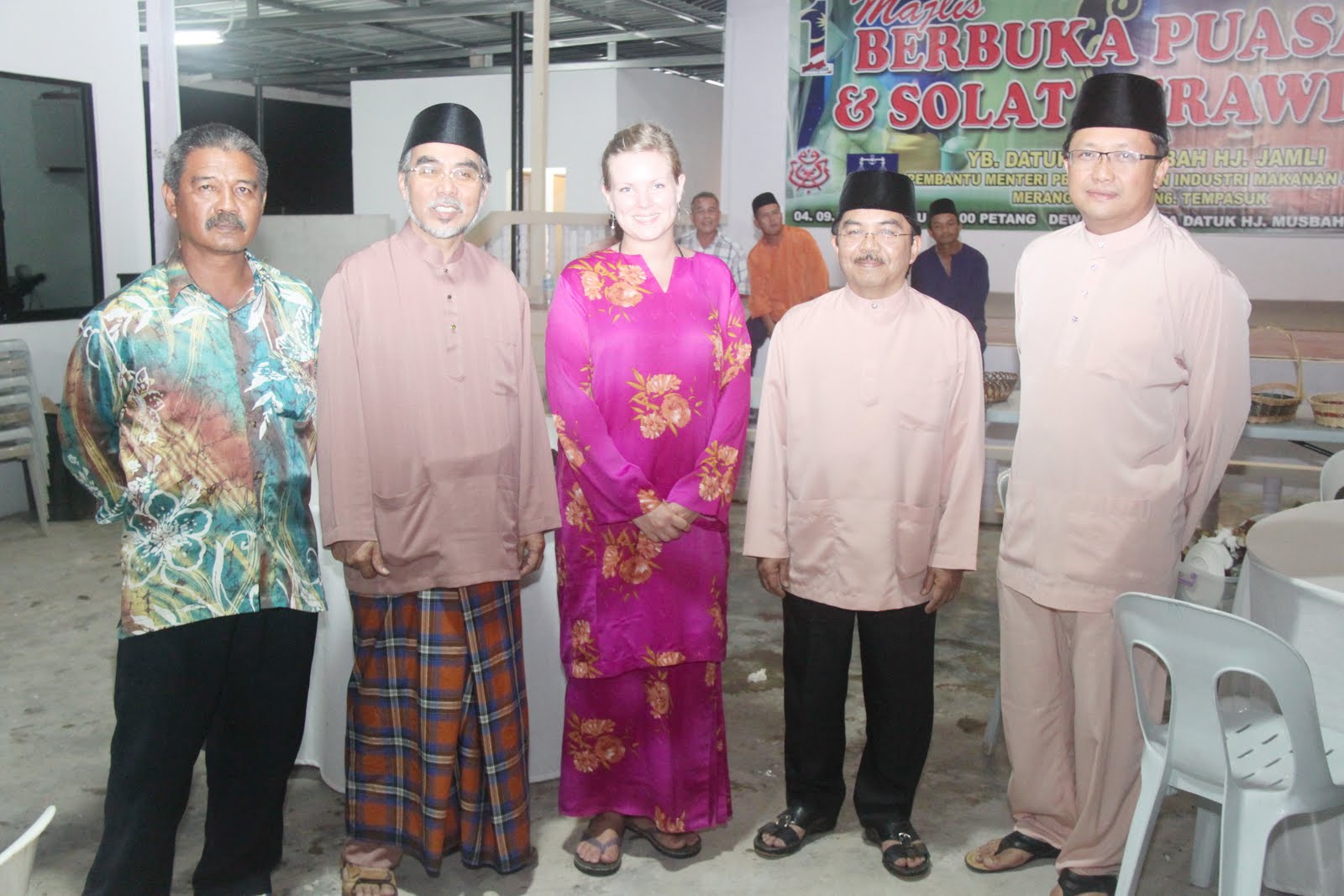 Sabahkini.net - Reveal The Truth, Prevail The Faith: BERSAHUR DAN ...