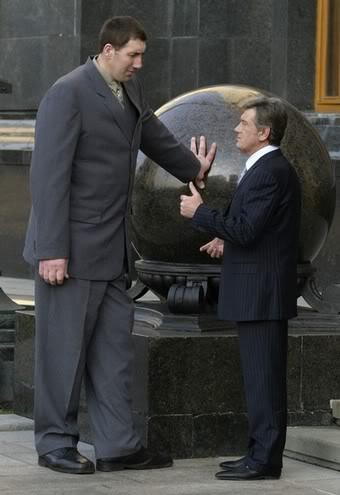 Guinness Book: The tallest people