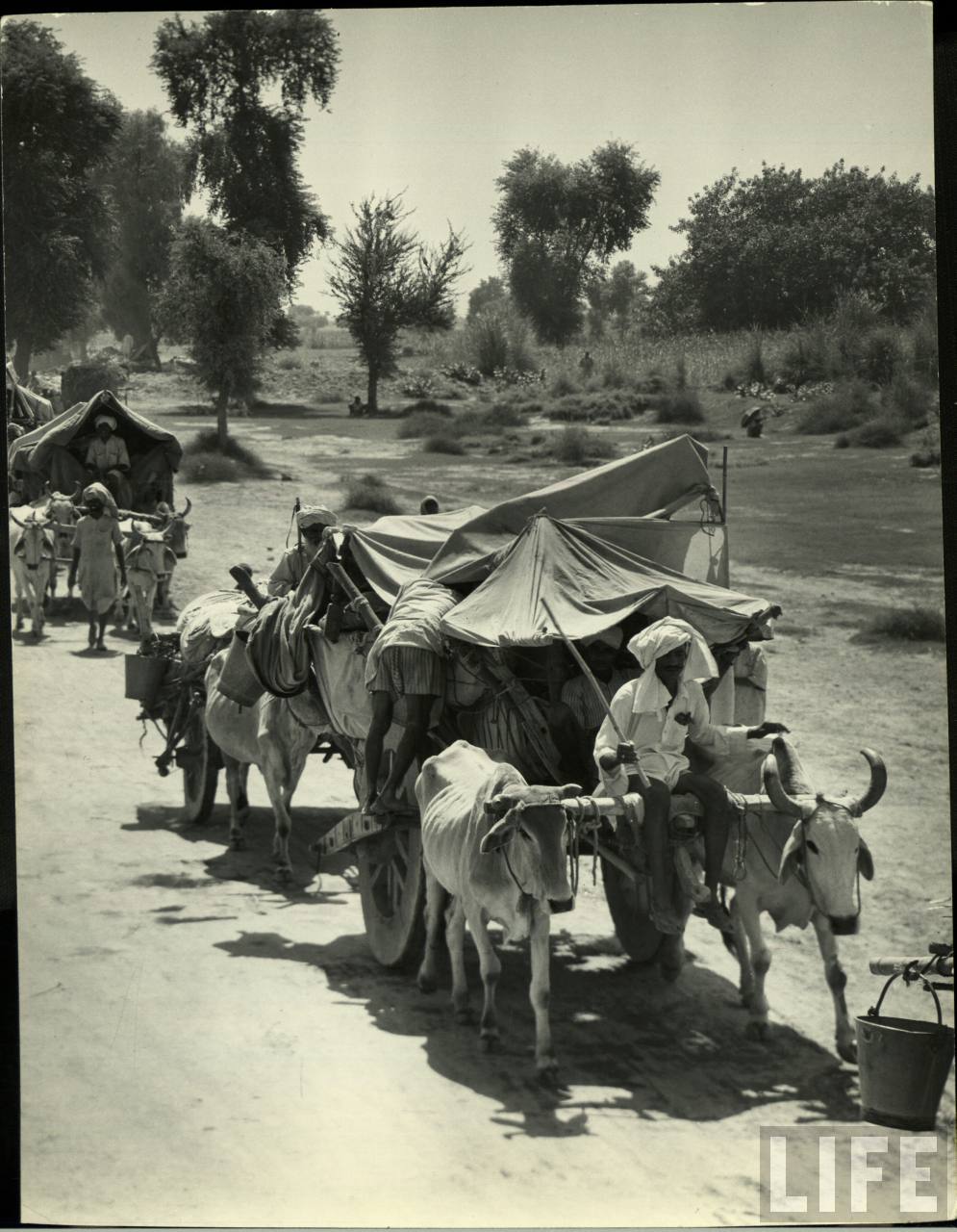 Mass migration during independence of India and Pakistan in 1947 Part ...