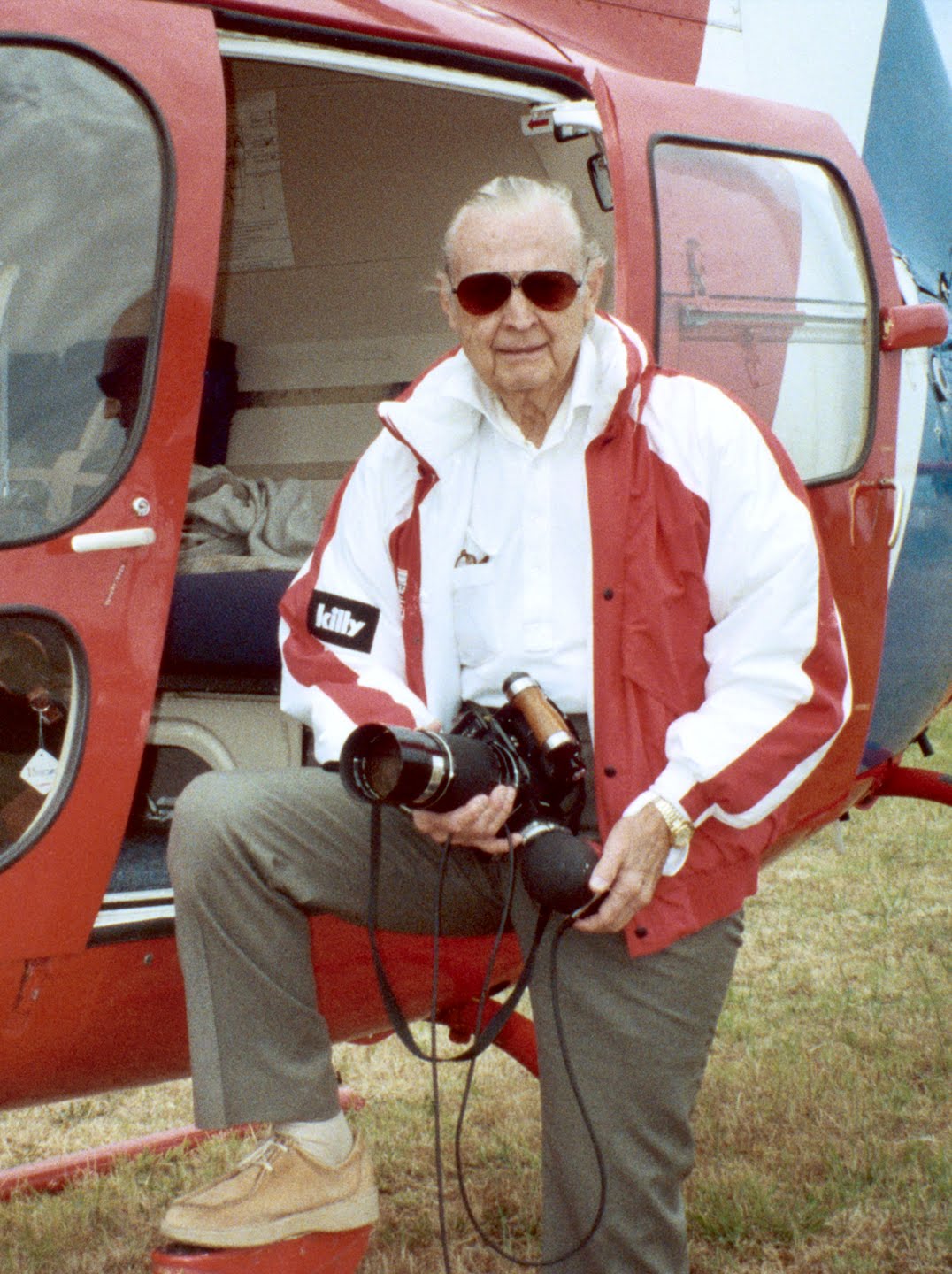 sound + vision: Robert Cameron (1911 - 2009)