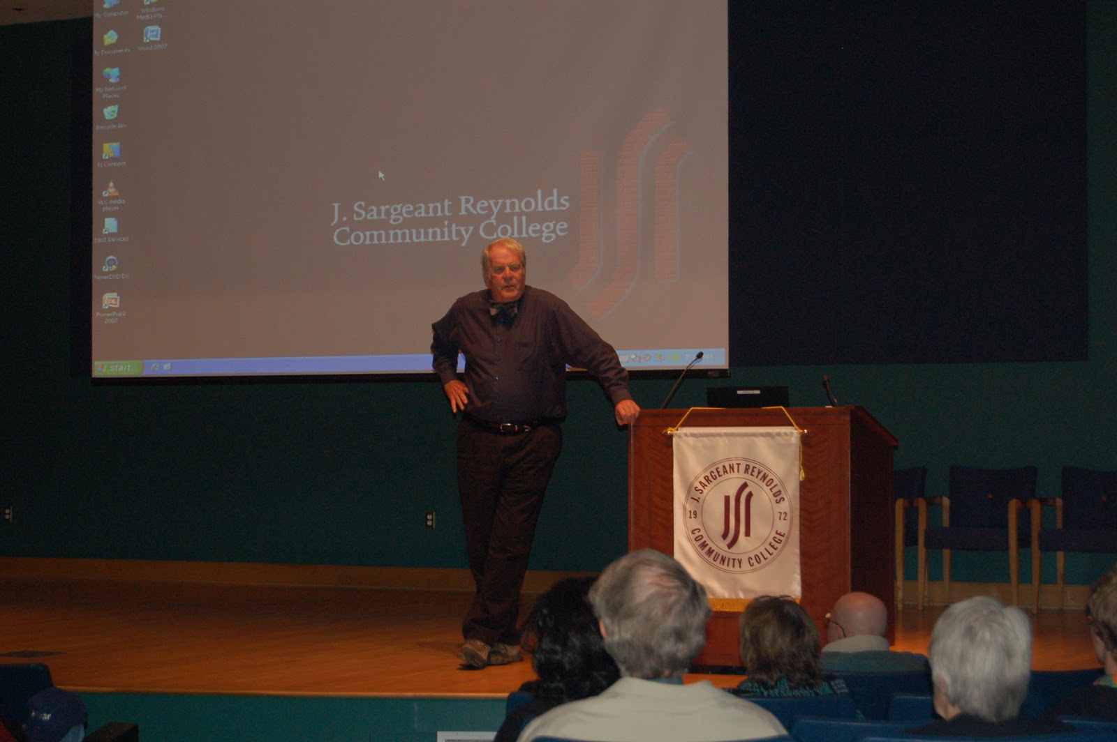 Campus Happenings: Author Richard Lederer visits campus
