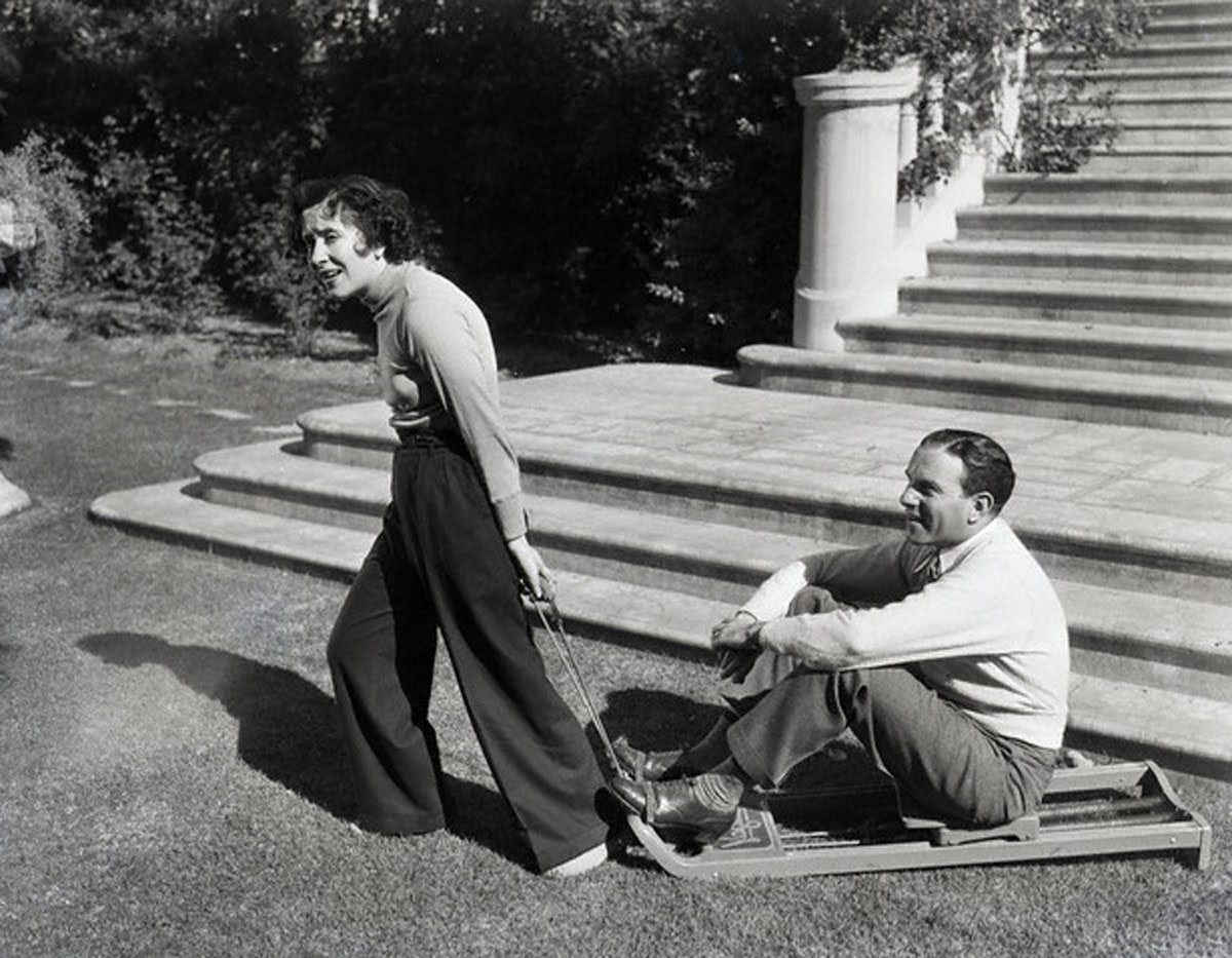 Gracie Allen and George Burns, 1933.