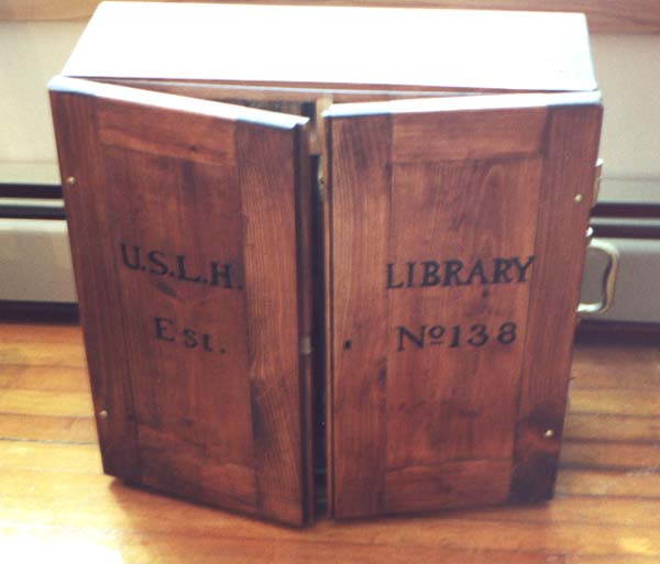 Dante's Wardrobe: Books on the Move