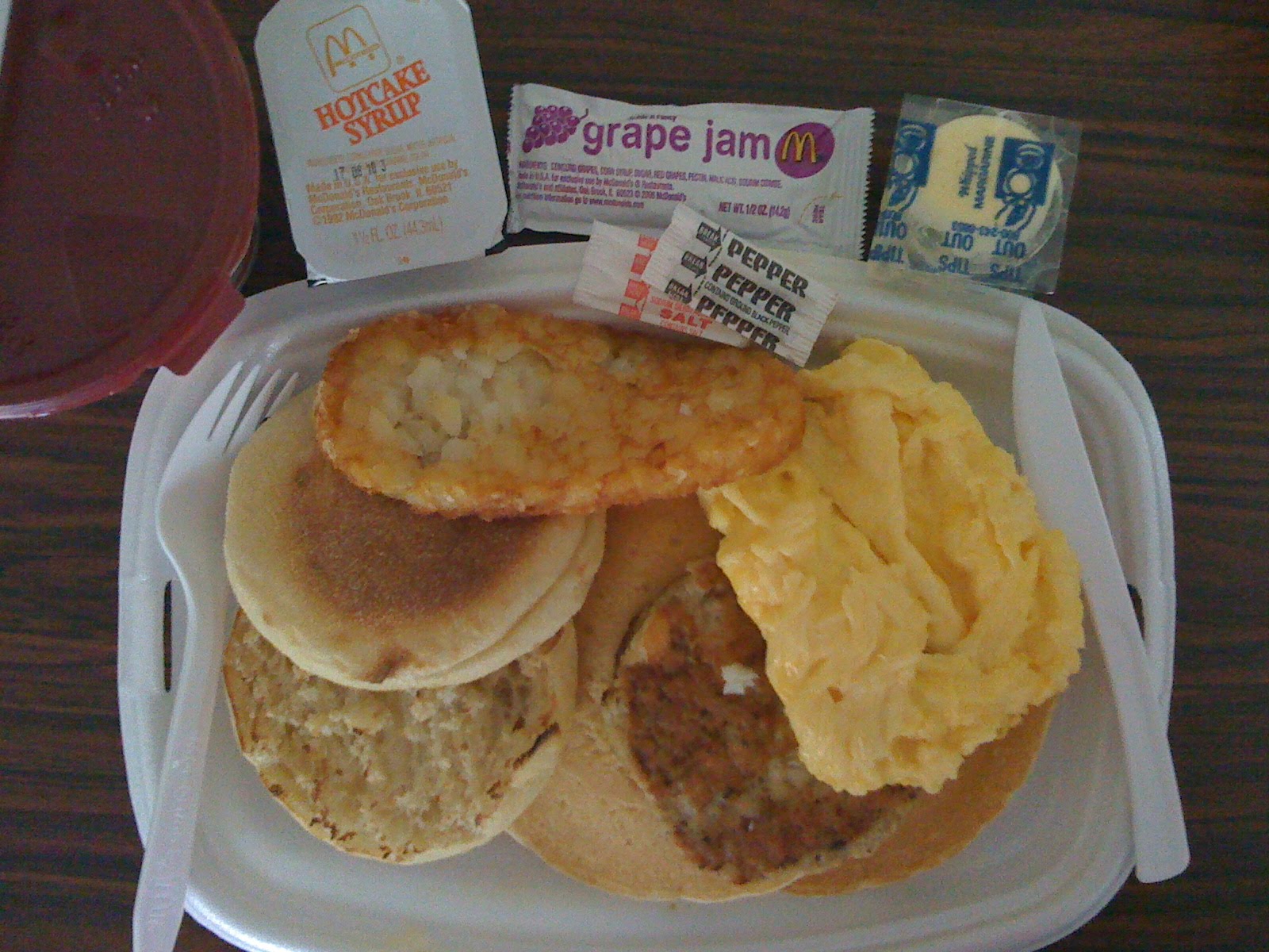 Don't Mess With Me: Mcdonald's Big Breakfast Deluxe.. Yum Yum.. :d