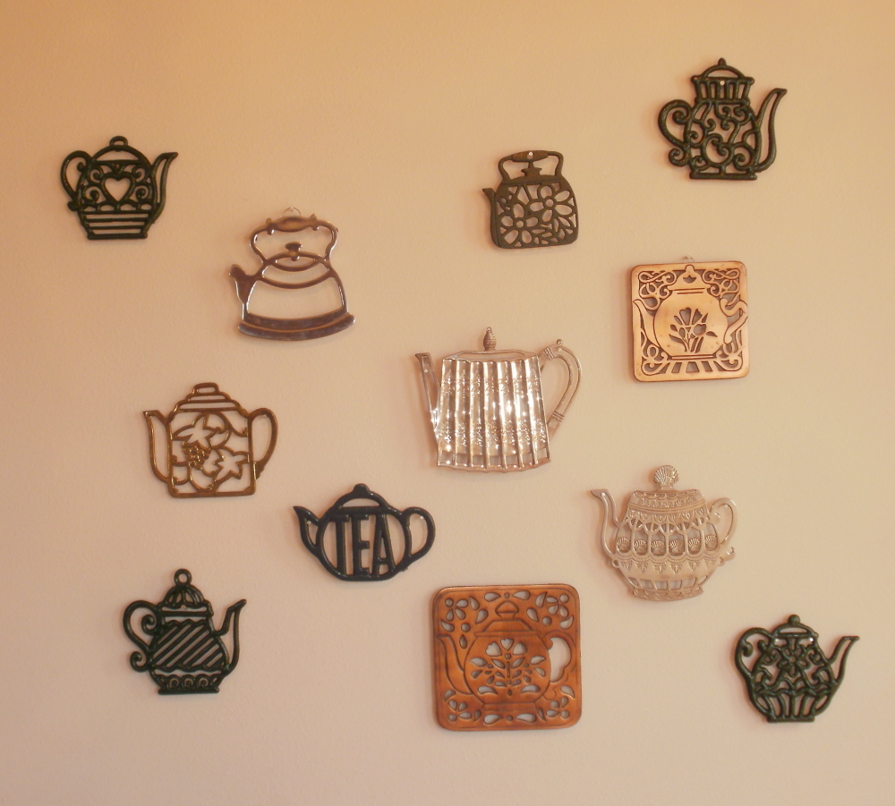 Michele's Treasures, Teacups, & Tumbling Rose Cottage: Teapot Trivets Wall