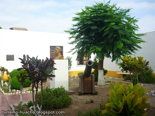 Balcón y Museo de Huaura : Lugares Turísticos Región Lima