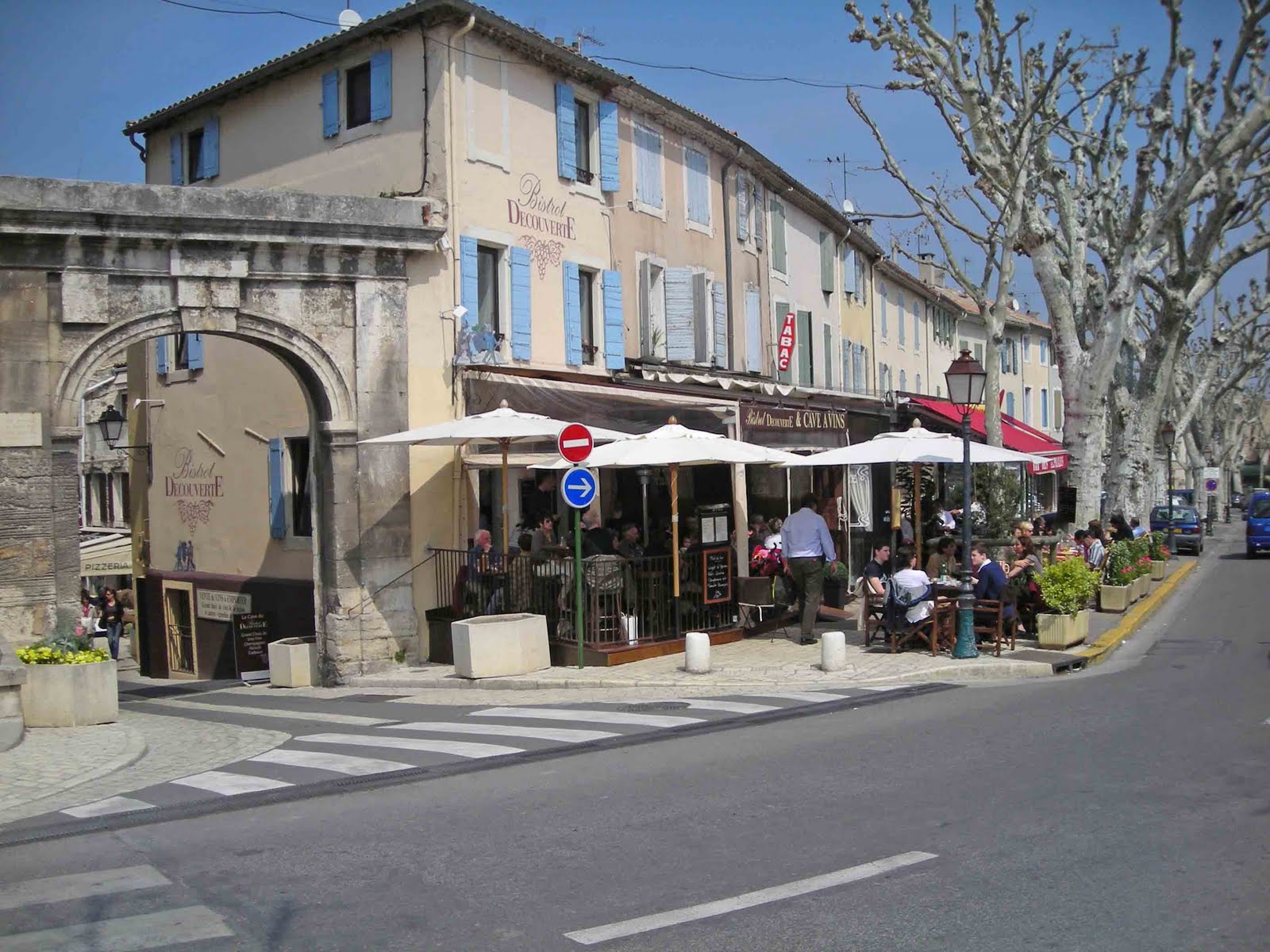 My Carolina Kitchen: Wednesday is market day in Saint-Remy-de-Provence ...