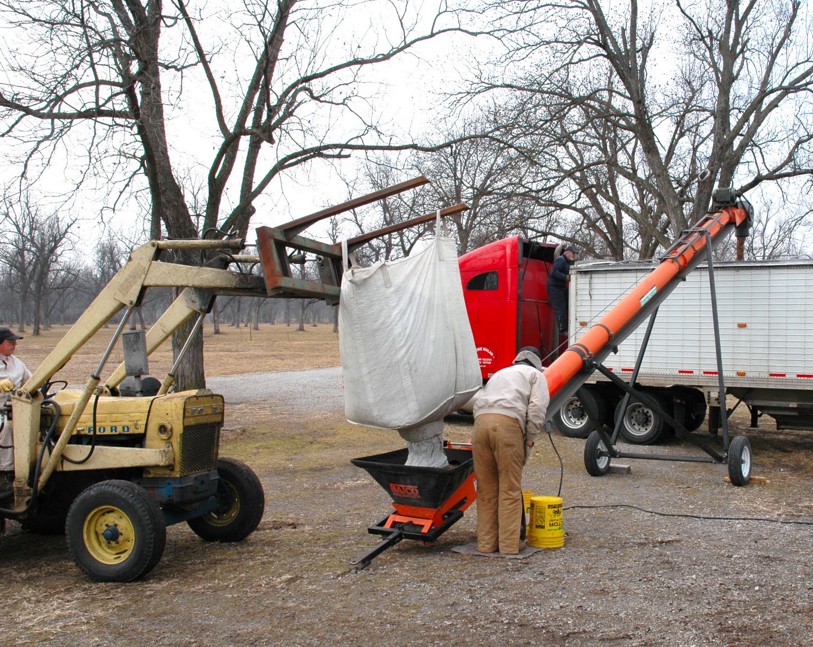 Northern Pecans: Shipping Out Pecans