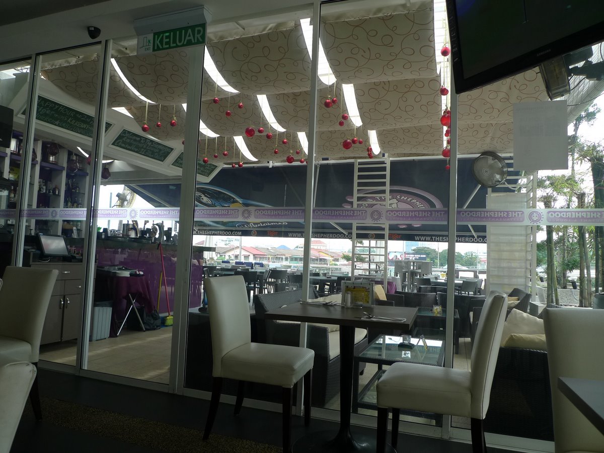 I Just Wana Eat: The Shepherdoo @ Centro, Klang