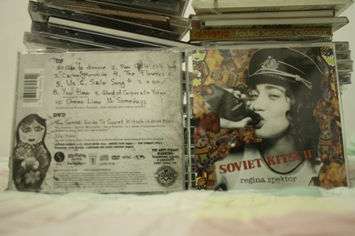 Karena File Donlotan Itu Kurang Terasa: Katalog CD (bagian 11)