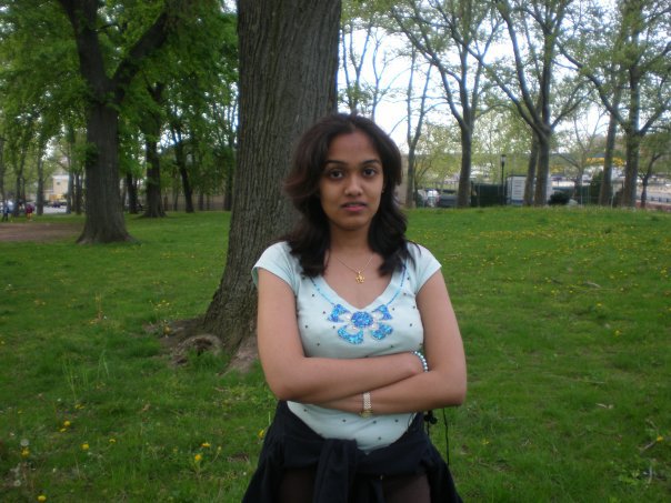 Vabi Is Looking Very Hot Deshi Girls