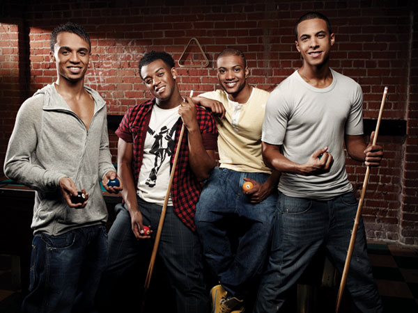 HELLO IM NEW FOR NOW YEAH. Dont judge me yet. more to come: JLS album ...