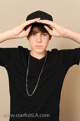 Justin Bieber Fashion 101: Justin Bieber Black Cap/Hat