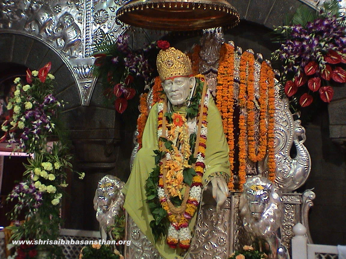 Sai Baba once forced the sacred text | Sai Baba Says |Shirdi Sai Baba ...