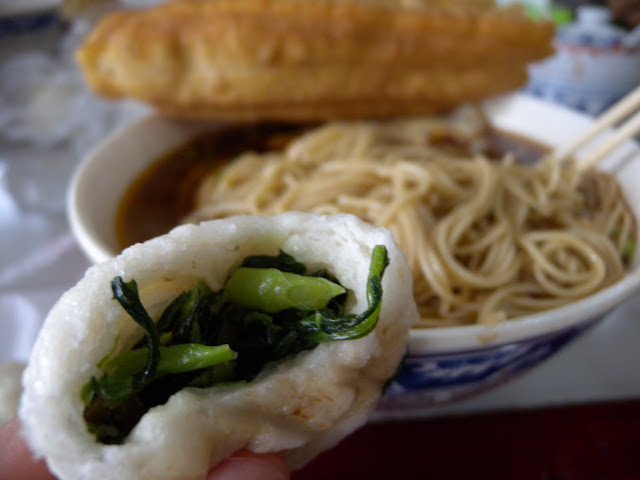 China Food Trip # 1 : Traditional Chinese Breakfast Food