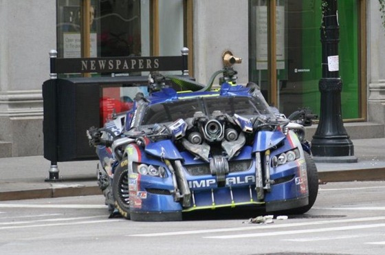 Khaki Fhelaiii: TranSformerS 3 : Dark Of The Moon