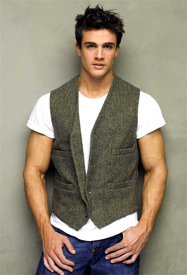 Bare Males that Excite Me: Philip Fusco