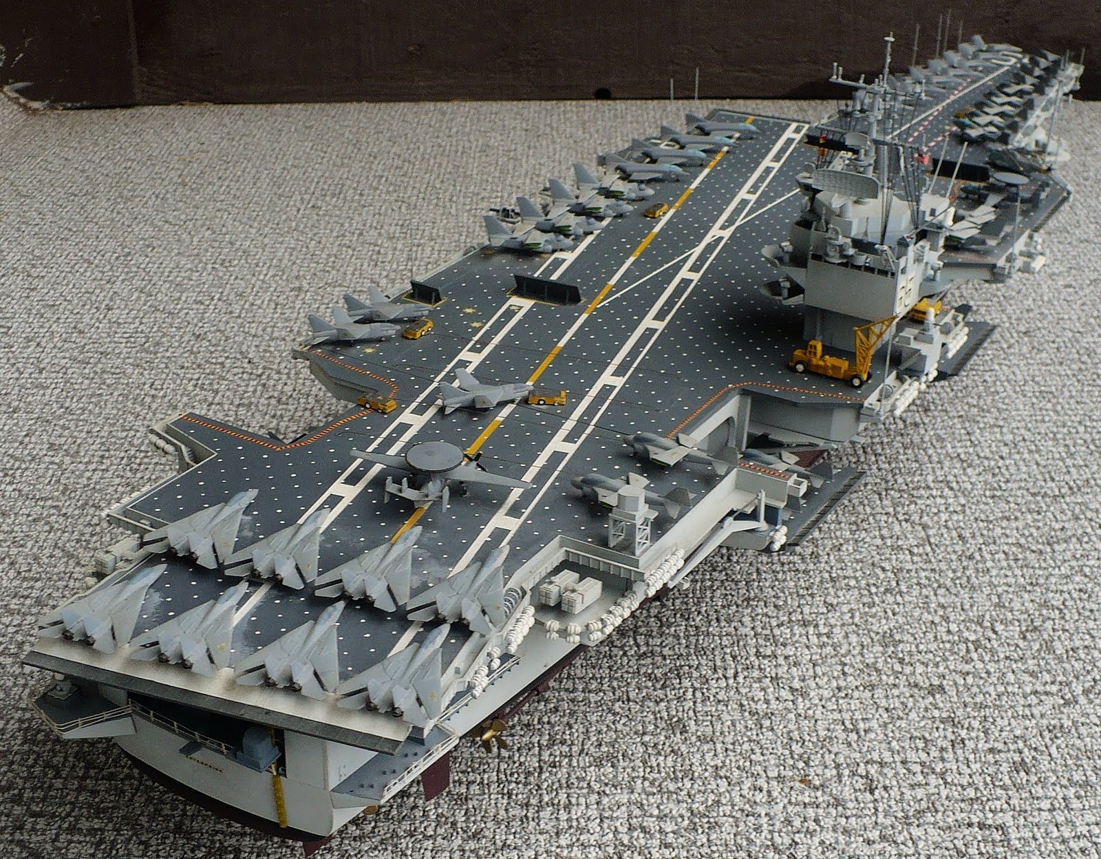 The Great Canadian Model Builders Web Page!: Enterprise CVN 65 Re Post