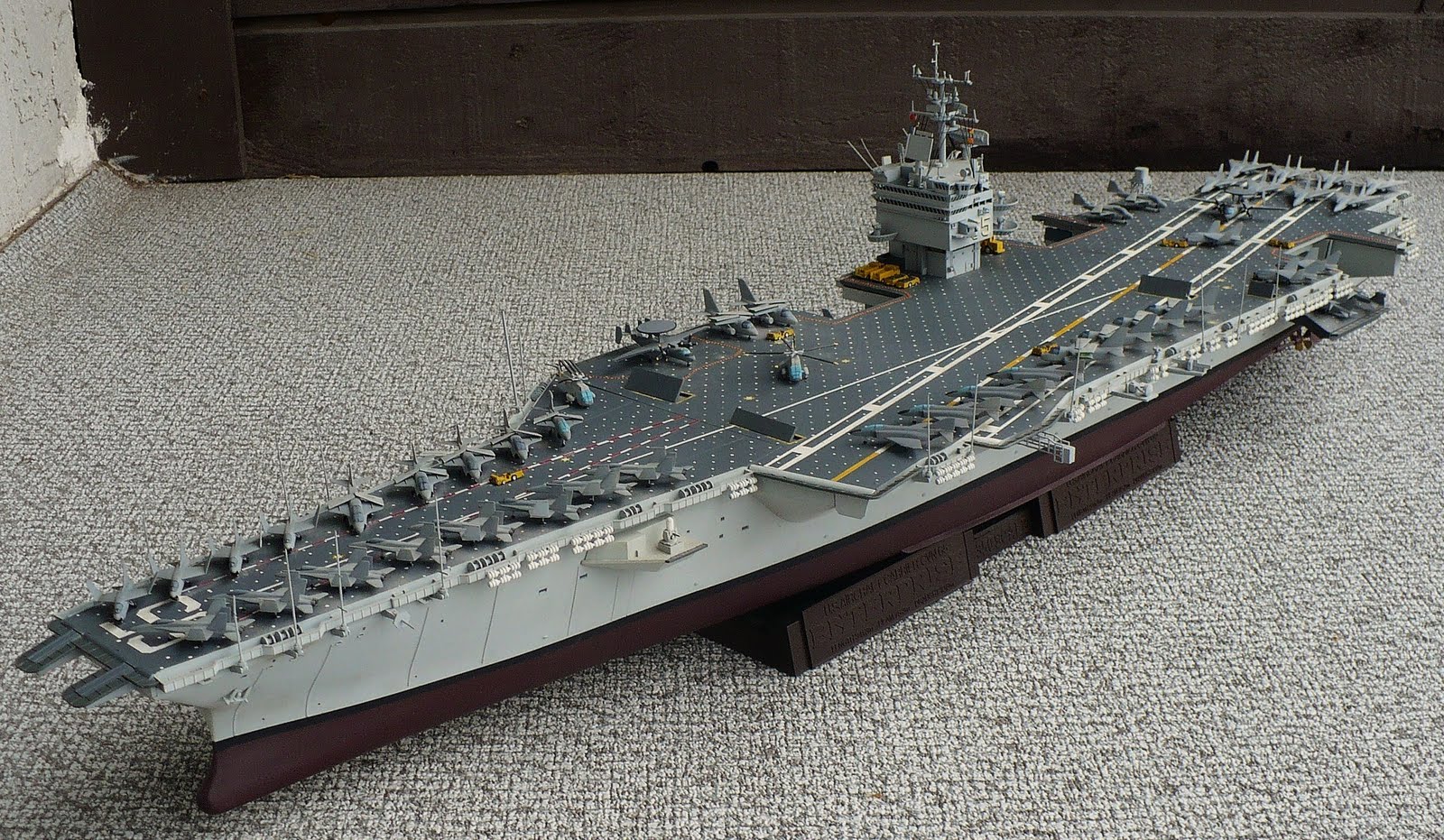 The Great Canadian Model Builders Web Page!: Enterprise CVN 65 Re Post