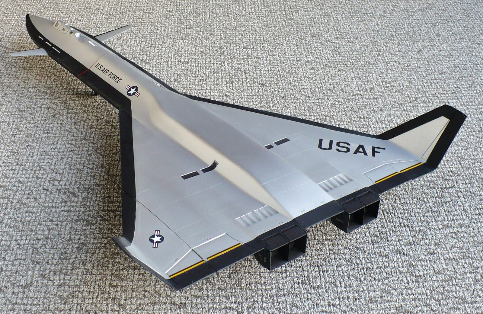 The Great Canadian Model Builders Web Page!: Aurora