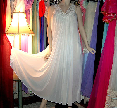 FASHION DESIGNING: Latest nighties