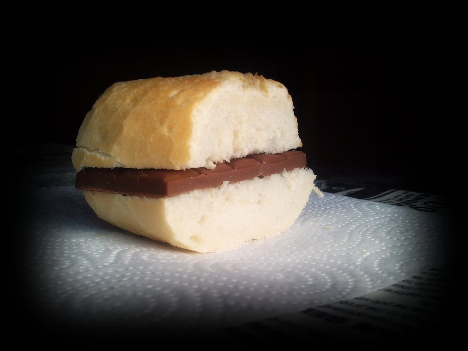 Chocolate bar sandwich | NeoGAF