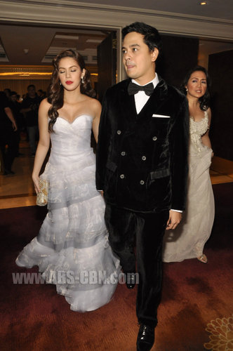 Pinoy TV Shows and Entertainment: John Lloyd Cruz and Shaina Magdayao ...