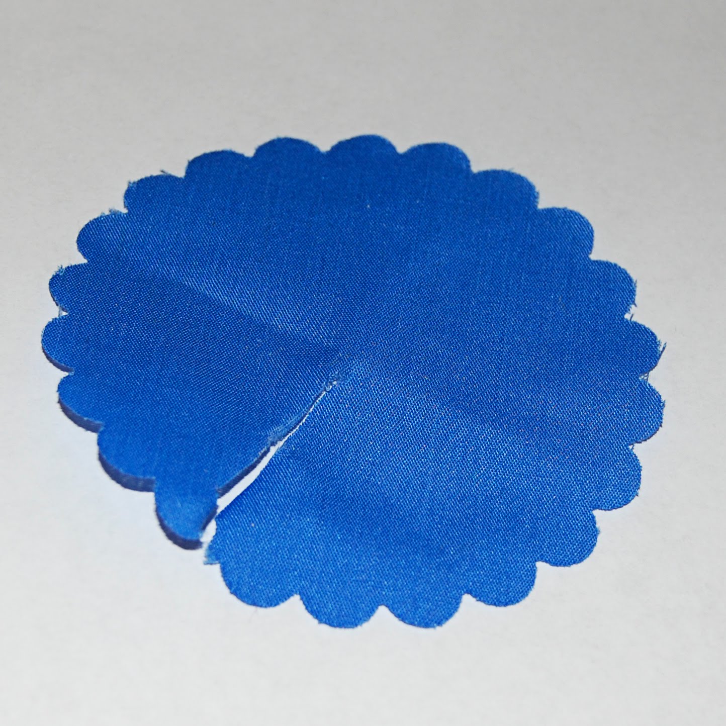 Crafting with Angie: Flower fun *tutorial*