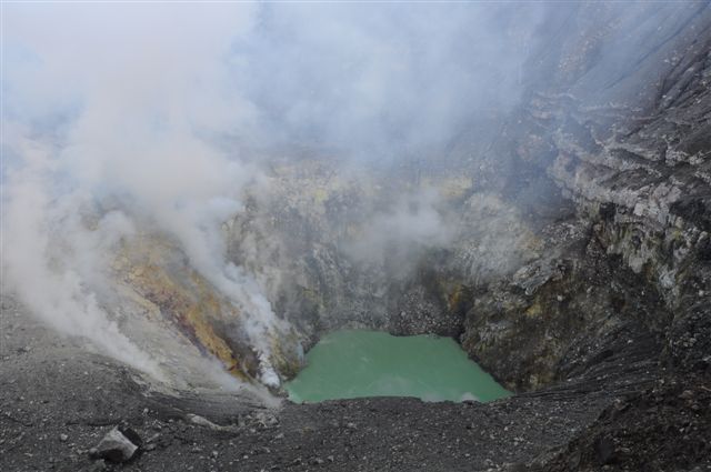 North Sulawesi Volcanoes Explorer