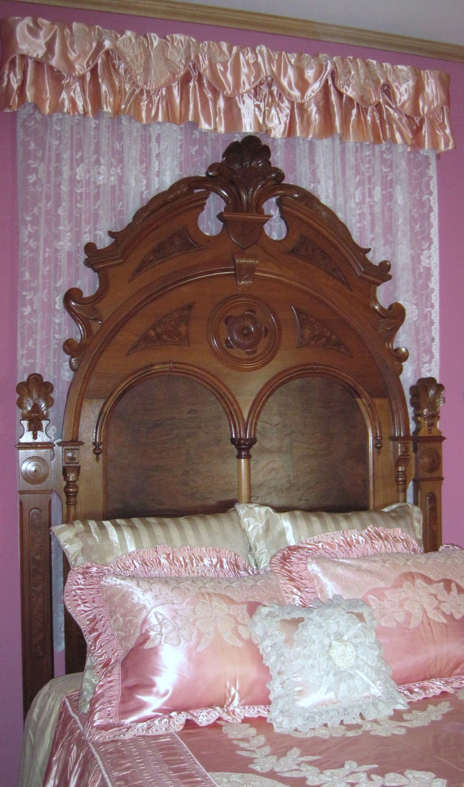 Happy To Be: ~My Victorian Boudoir~