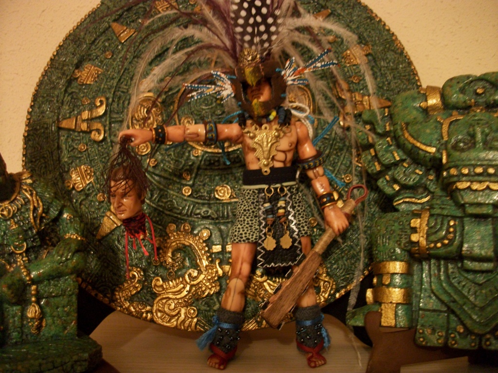 Varon Cook y sus colecciones: Ofrendas a "QUETZALCOATL"