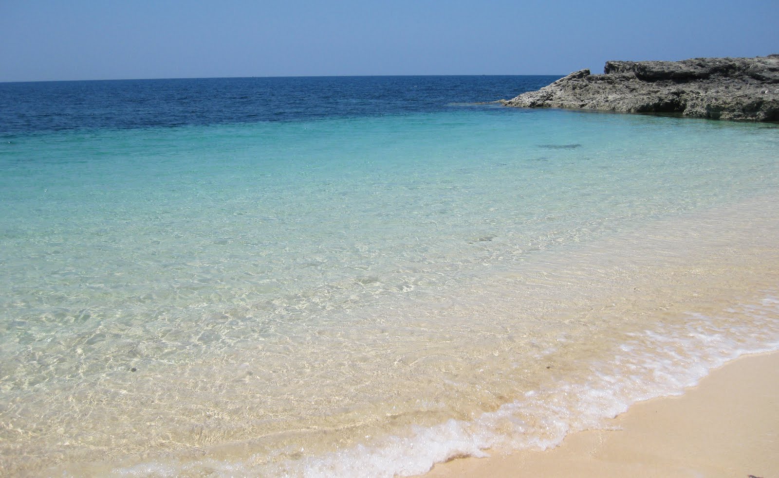 Adventurous Feet: Pangasinan: Colibra Island (Snake Island)
