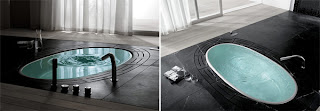 "Make your right connection today.......": Unusual and Cool bathtubs