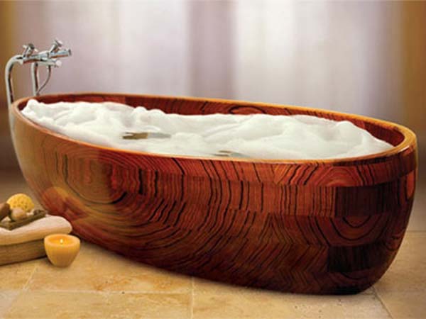 "Make your right connection today.......": Unusual and Cool bathtubs