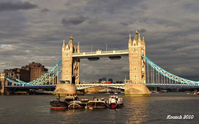 The DIY Mum: London Bridge and Tower Bridge